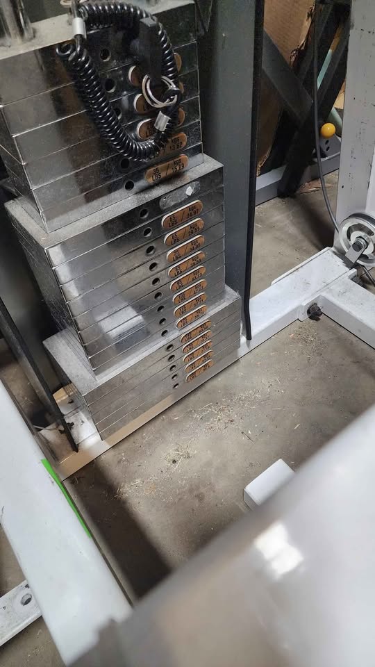 TuffStuff Leg Extension / Prone Leg Curl – Dual Selectorized Strength ...