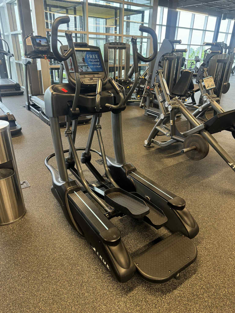 True Fitness XS1000 Adjustable Incline Elliptical – Envision 16" LCD ...
