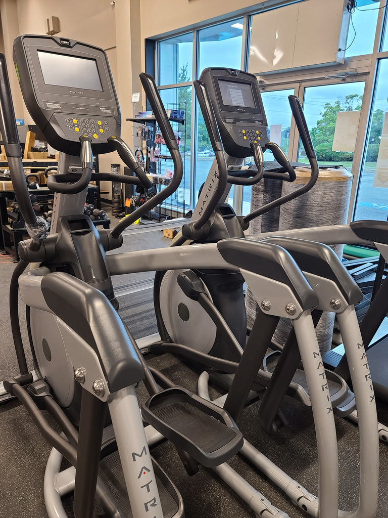 Matrix E3XE Elliptical w/Intergrated Touchscreen Dispaly | CFF Strength ...