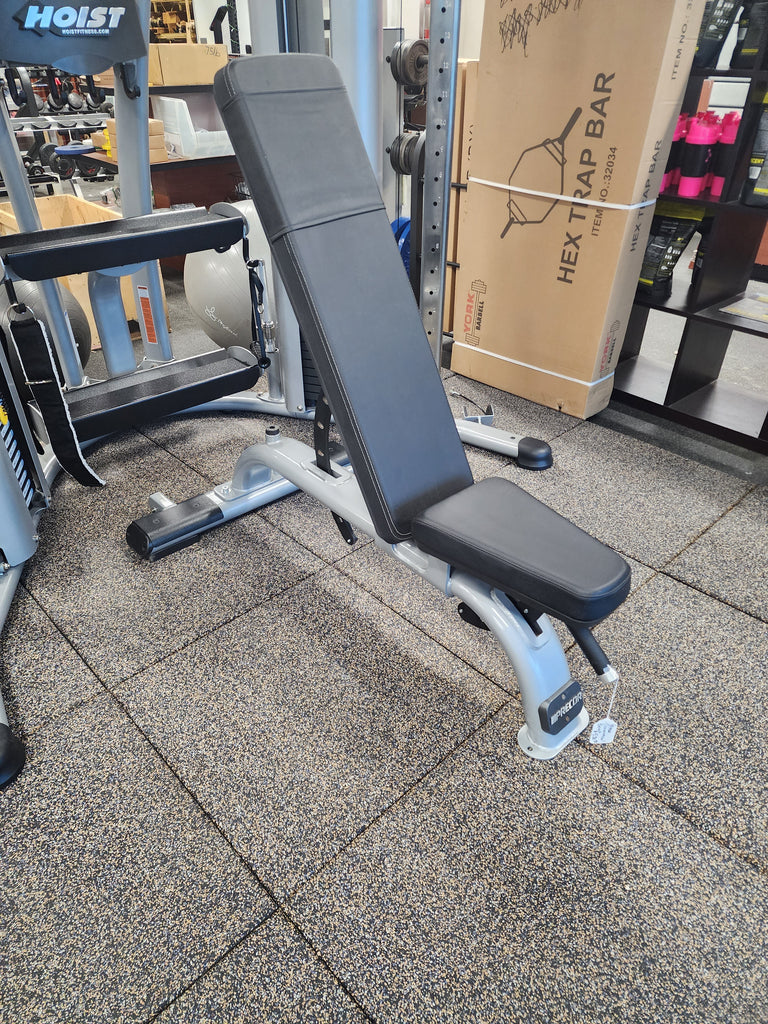 Precor Discovery Multi-Adjustable Bench DBR0119 | CFF Strength Equipment